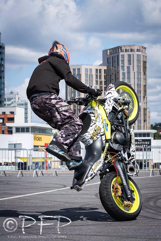 Mercenary Garage : Damien Kennedy