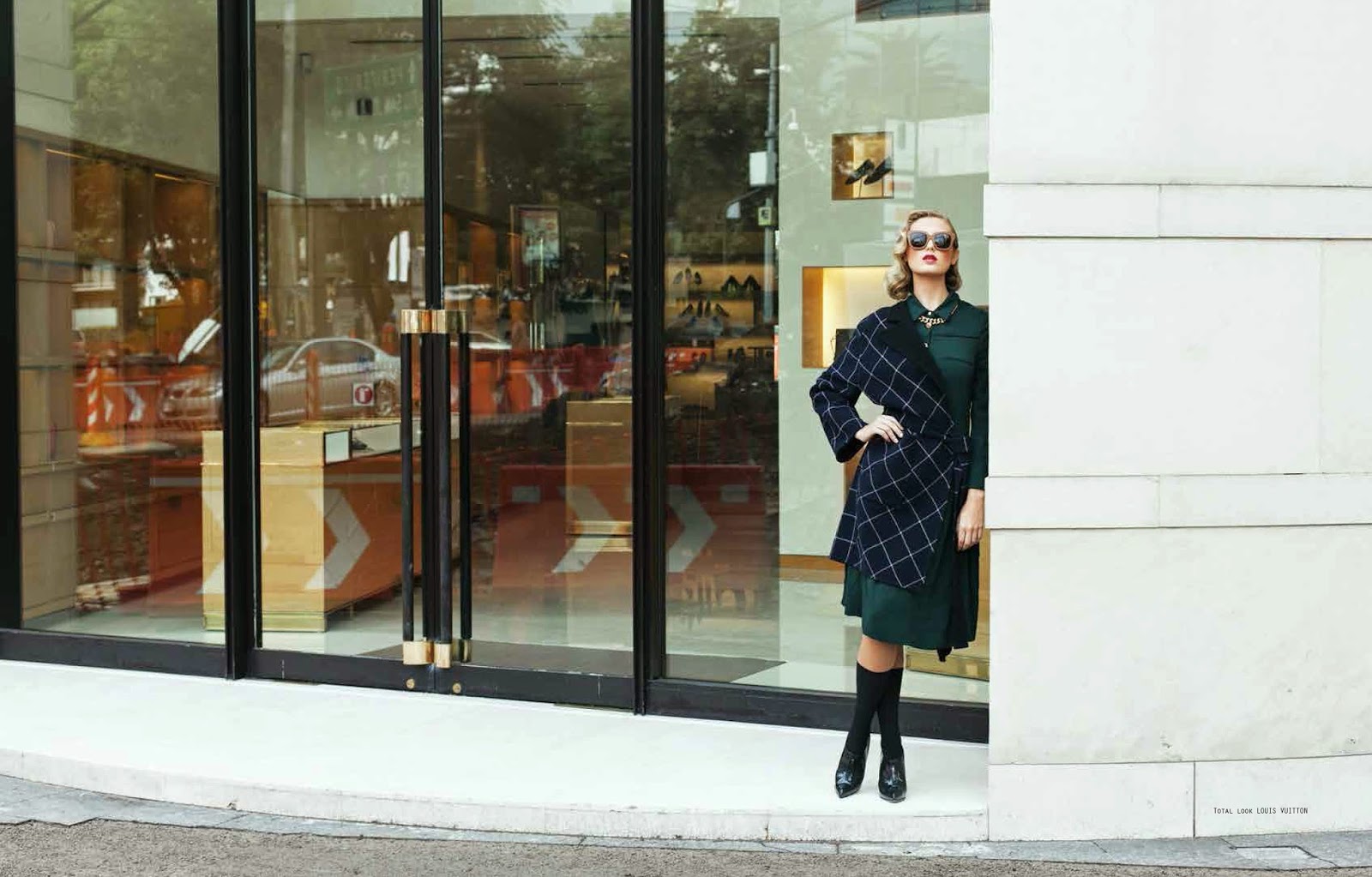 PARAGON MODEL MANAGEMENT: Elle Williams @ GLOW Magazine