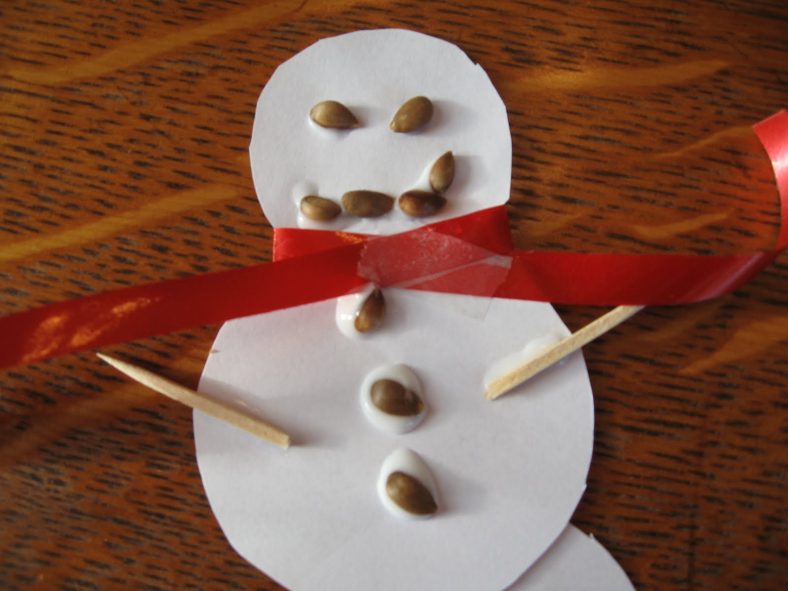 Almost Unschoolers: Making Paper Snowmen With Max and Mo