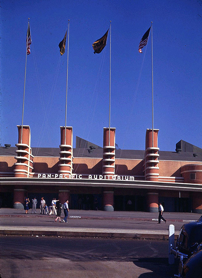 Los Angeles Theatres: Pan Pacific Auditorium