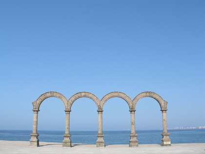 Famous World: Famous Arches