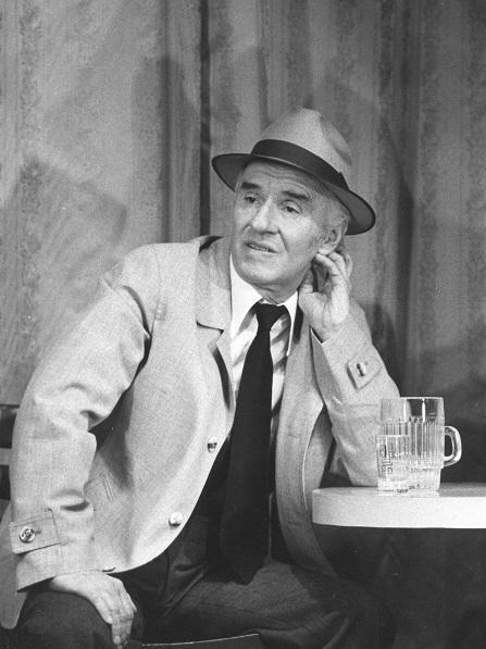 LIRYKA, LIRYKA...: Kantata - eksperyment teatralny - Zenon Wiktorczyk