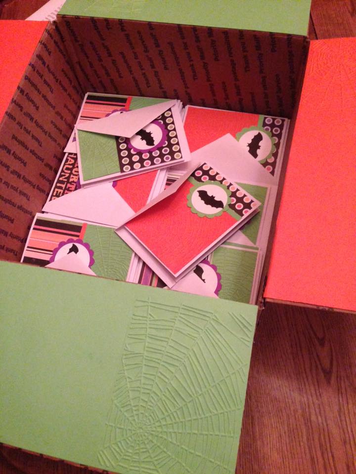 Taste Of Craftiness: Decorating Postal Box