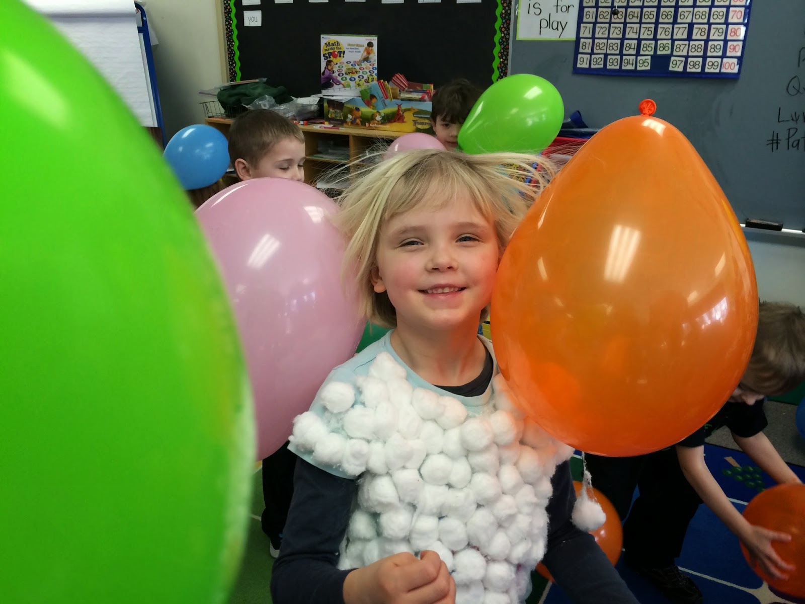 Miss Jessica's Kindergarten: 100th Day Balloon Fun!