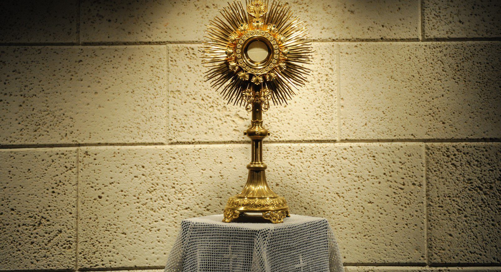 Grupo ProVida Evangelium Vitae: Corpus Christi: El milagro eucarístico ...