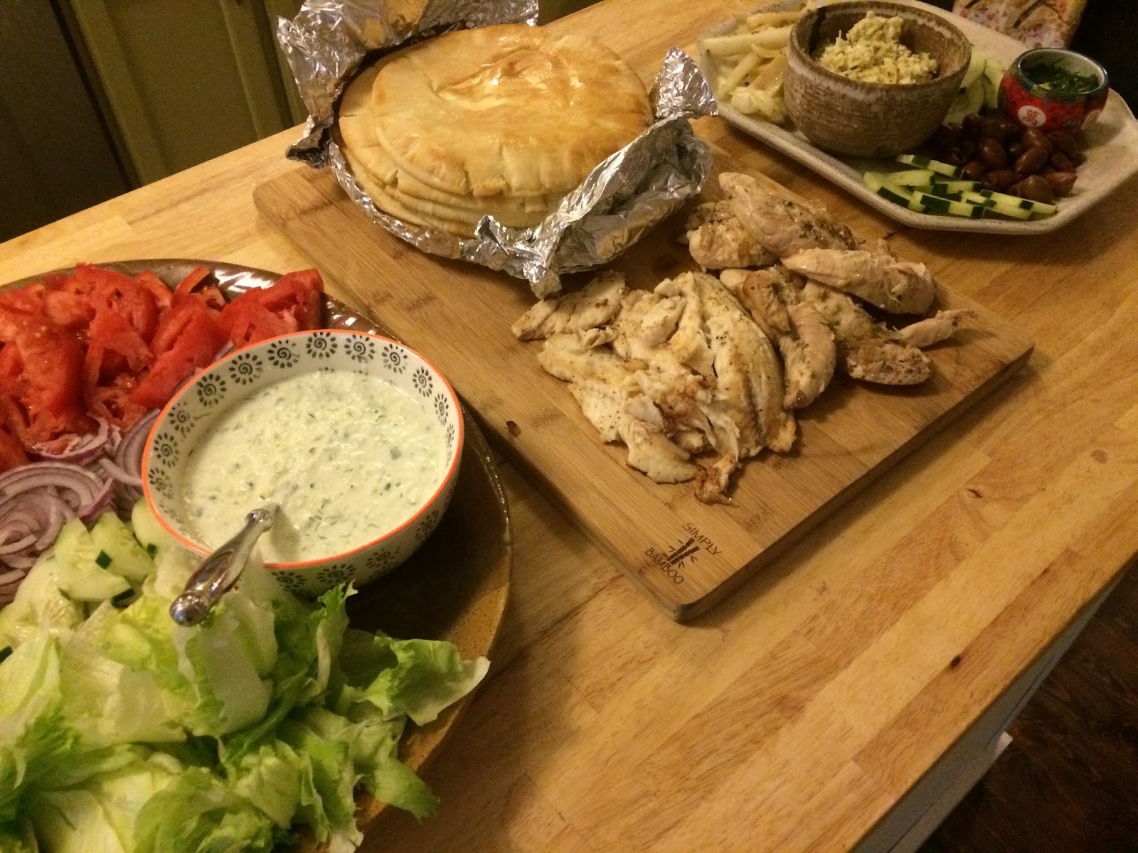 1 Cooking Chick: Gyro Bar for Friends!