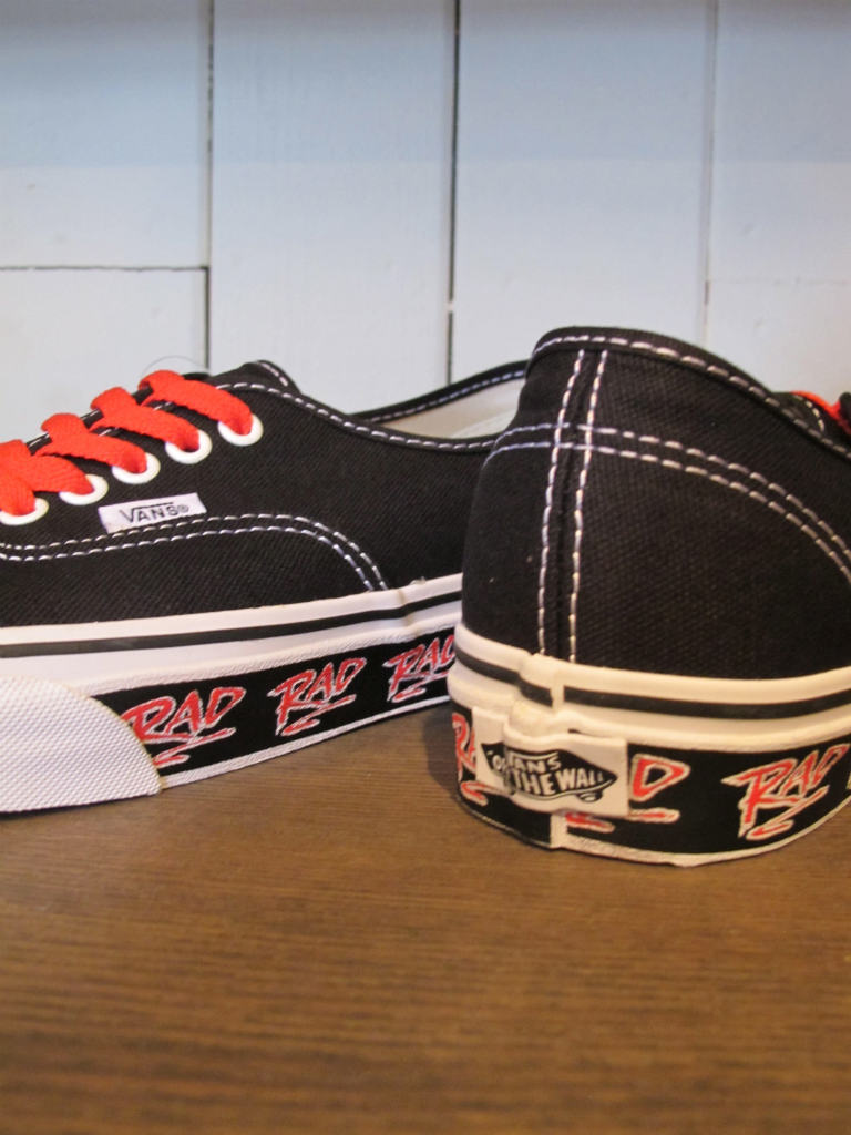 Emiliano: VANS AUTHENTIC RAD PACK