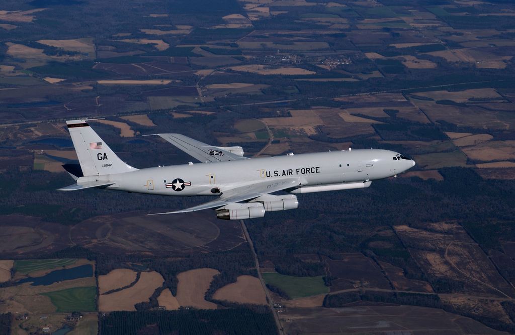 Global Hawk Demonstrates Interoperability with E-8C JSTARS Aircraft ...