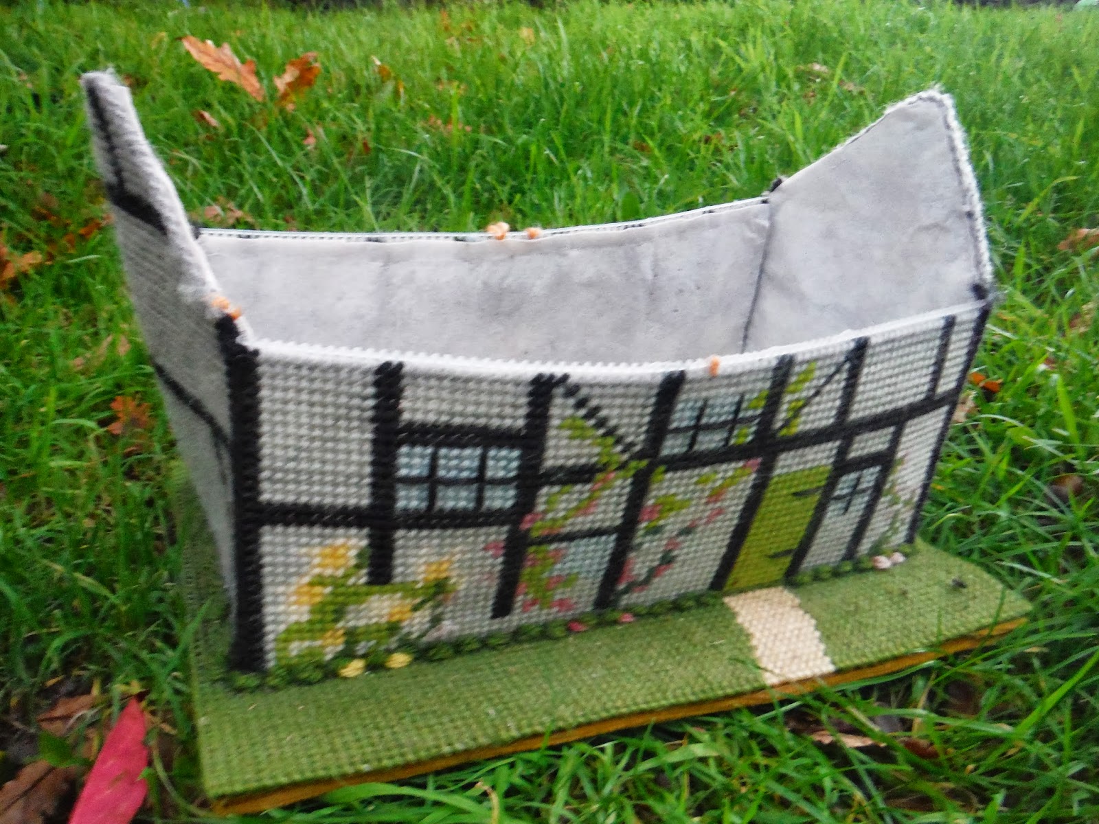 Wonky Patchwork: Plastic Canvas