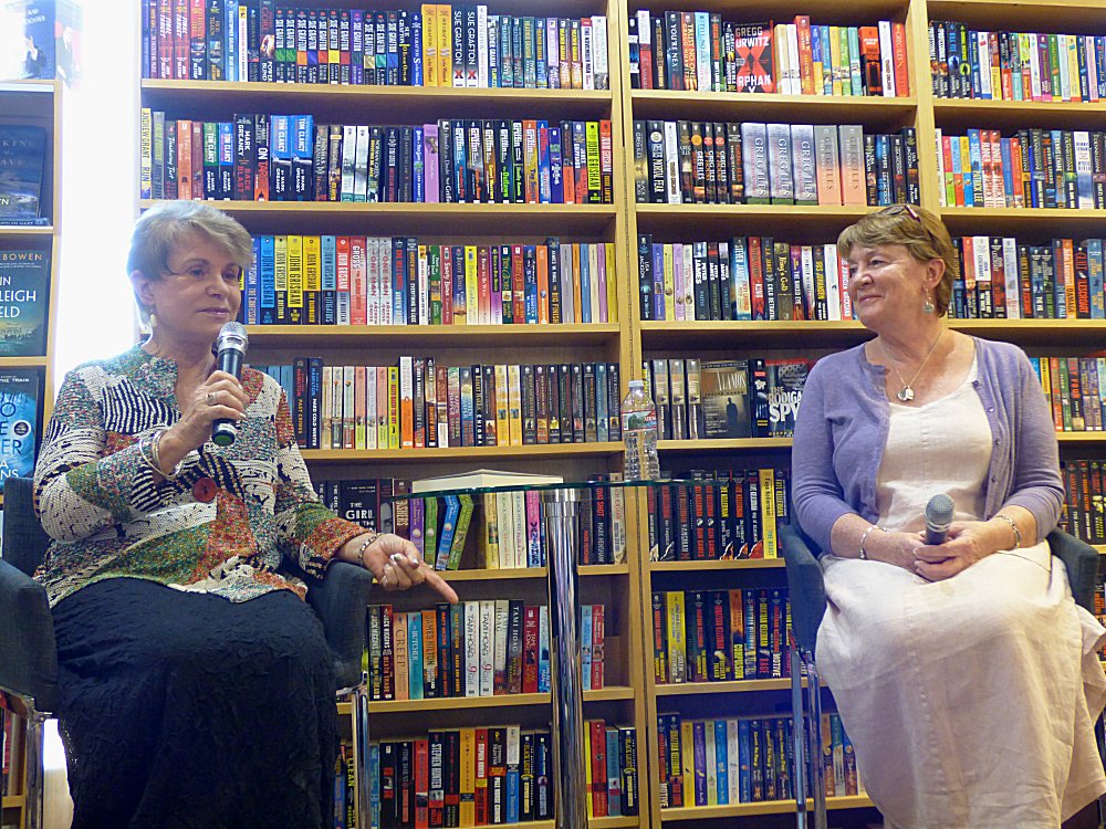 Kittling: Books: Fiona Barton at The Poisoned Pen!