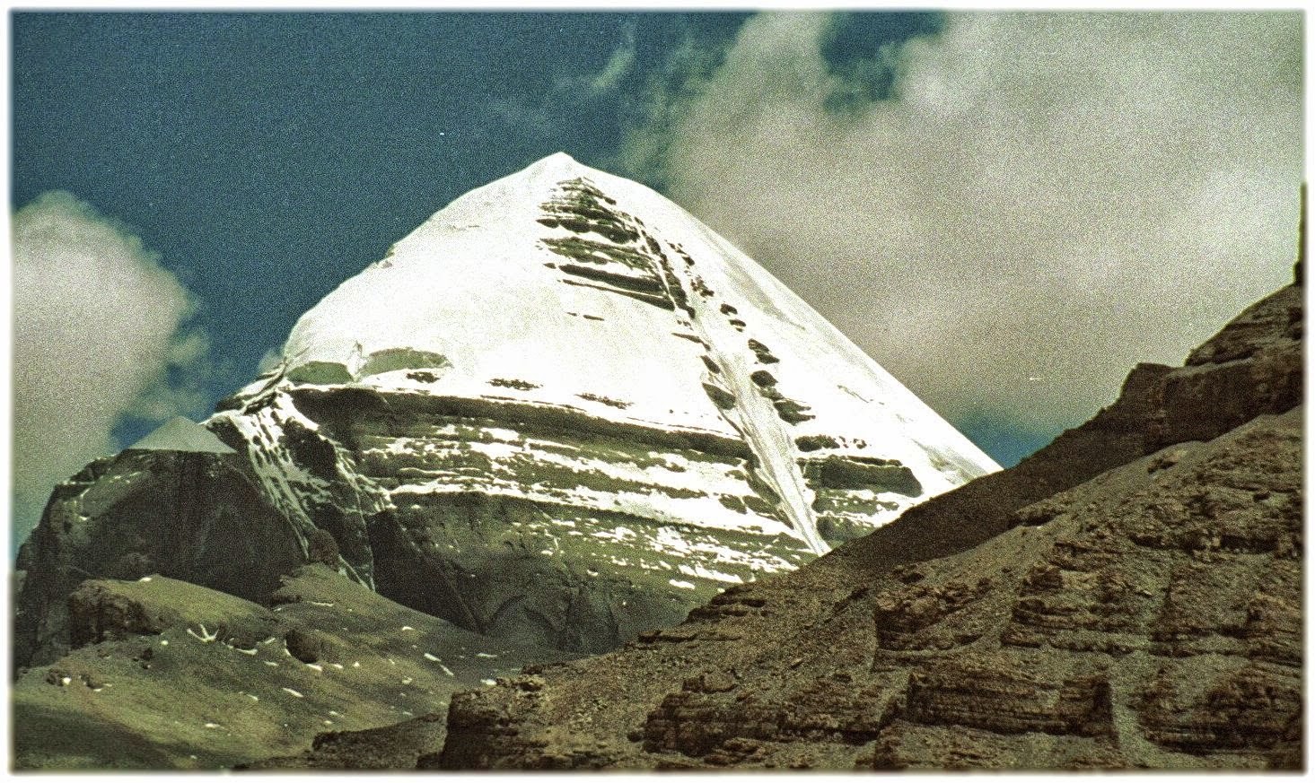 Is Mount Kailash A Man-Made Pyramid? ~ The Xenologist