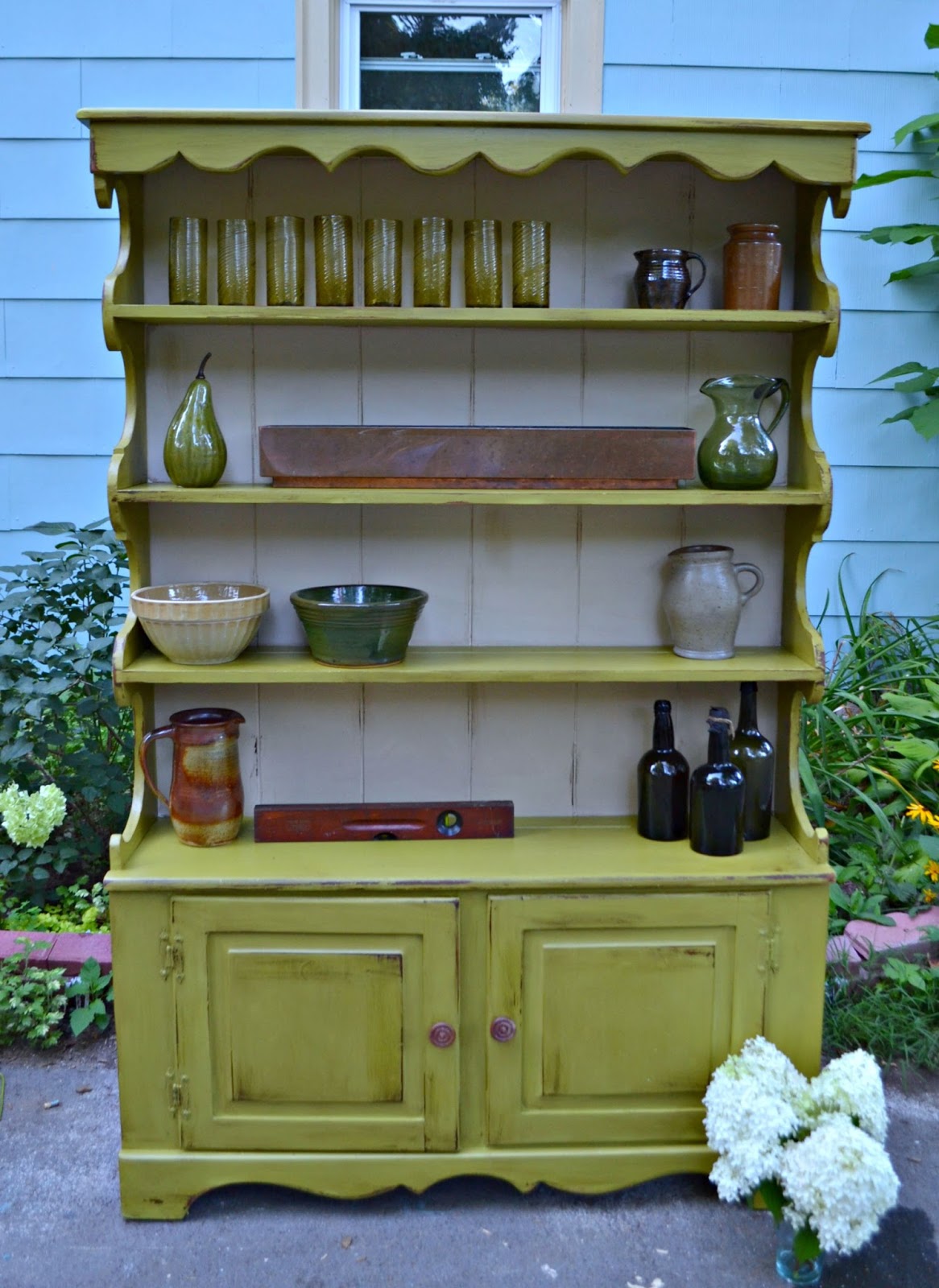 Heir and Space: A Handmade Hutch