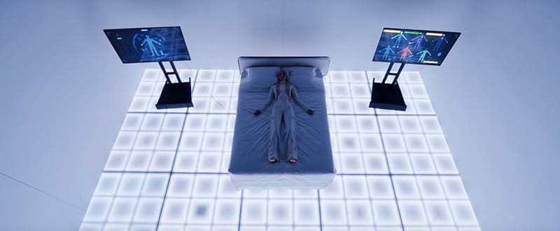 El significado de "Time is Up" (el tiempo se acaba) de la cantante ...