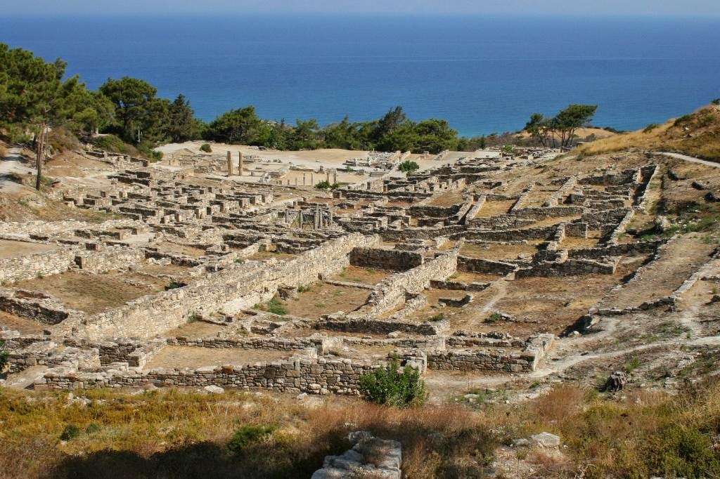 RODI E SIMI, SULLE TRACCE DEL PASSATO - una destinazione turistica italiana