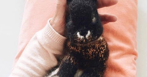 Amazing Knitting: How to knit a Bunny - Free Pattern & Tutorial