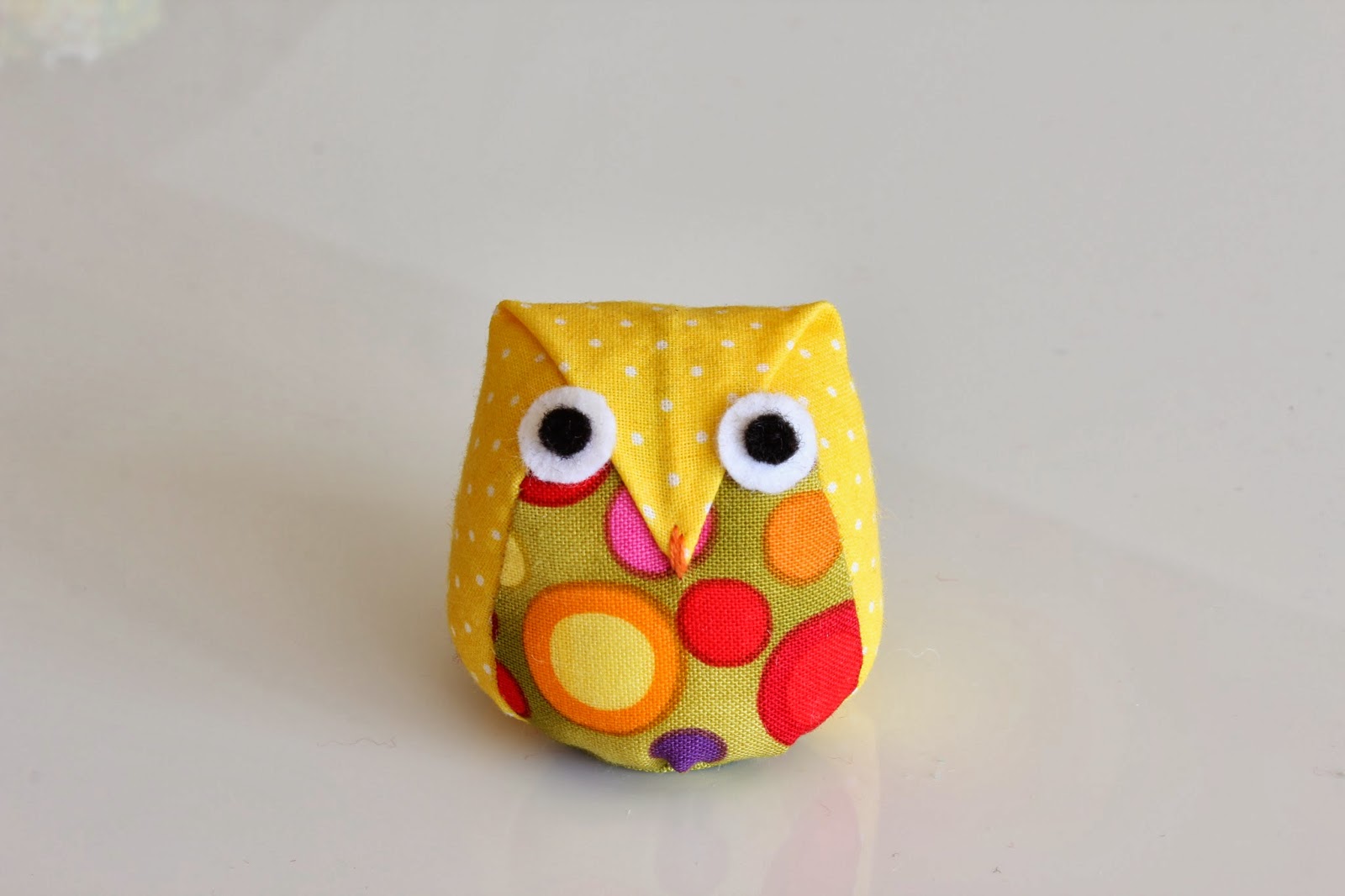 MI HOGAR DE PATCHWORK: BUHOS DE TELA