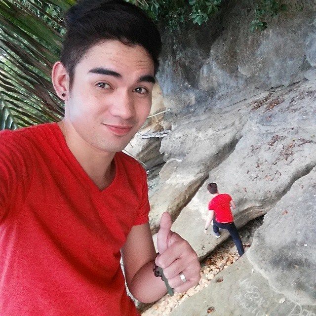 Foto Pria Ganteng Indonesia | Parfum Rekomendasi Pria