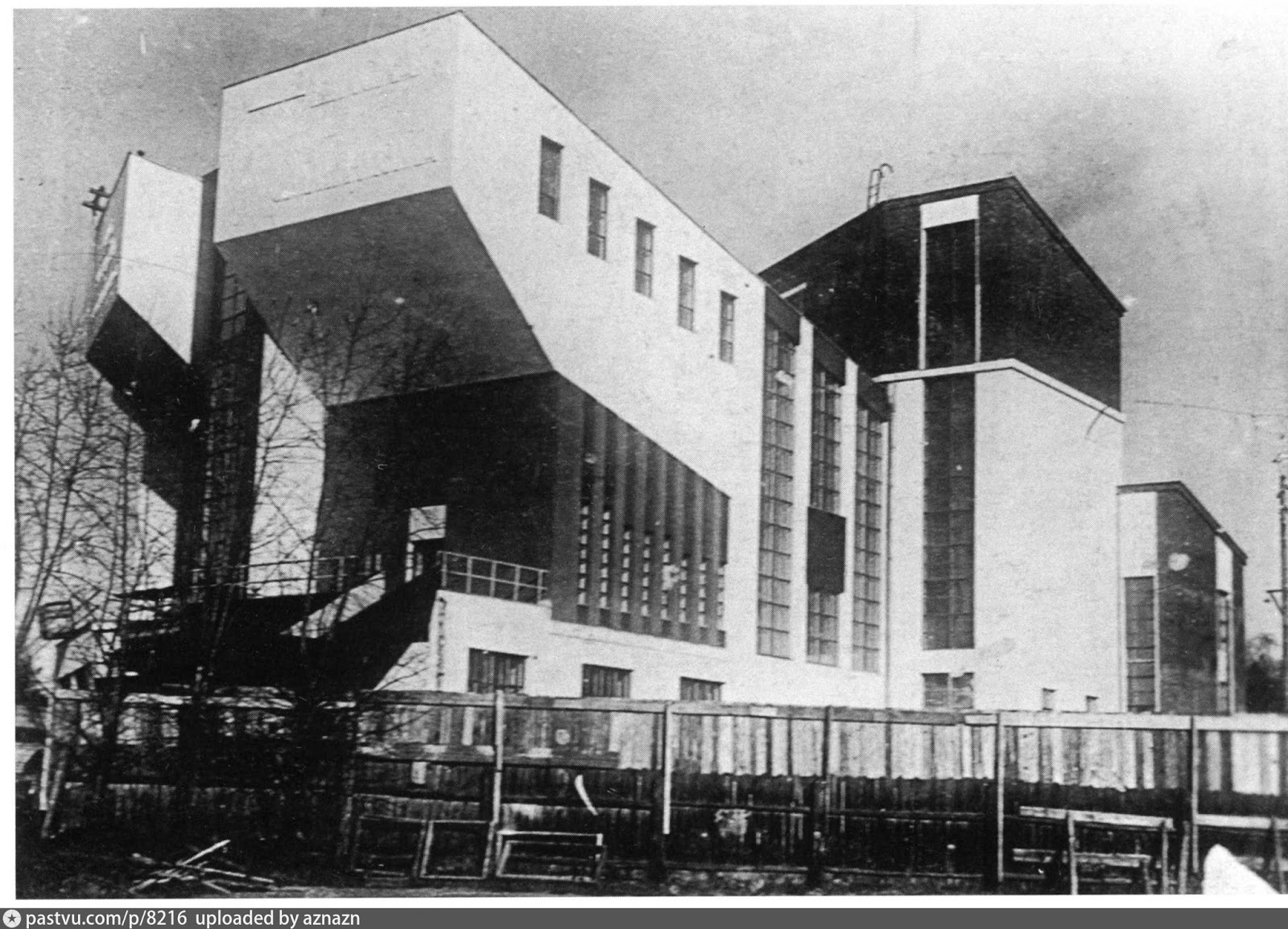 Moscú de la Revolución: El Club Obrero Rusakov