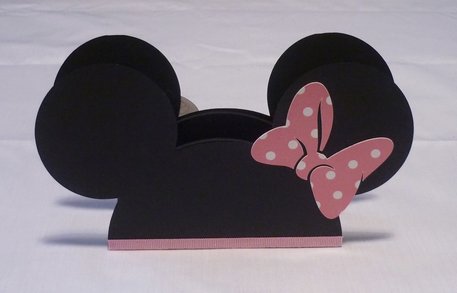 MinimandySign: Servilletero. Diseño: Minnie Mouse para Anyelina.