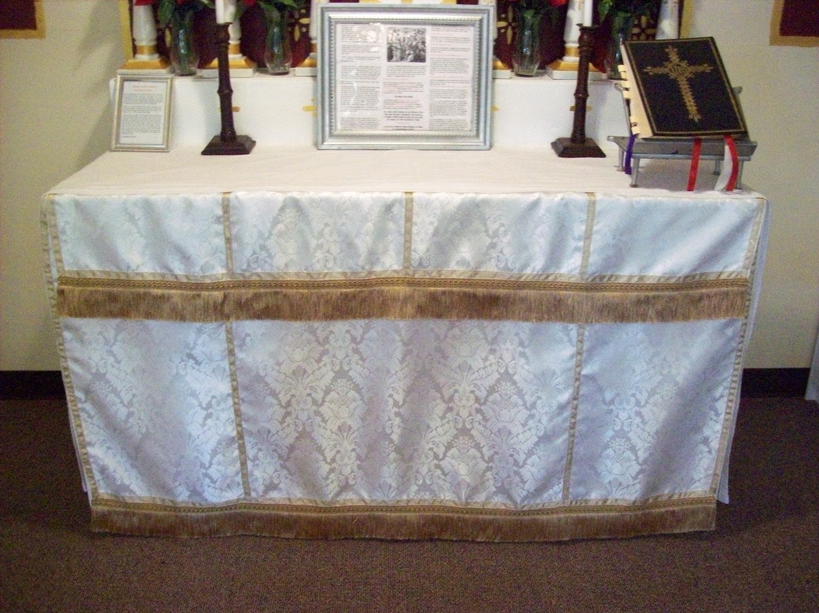 Sacred Heart Vestments: ***Altar Frontal***