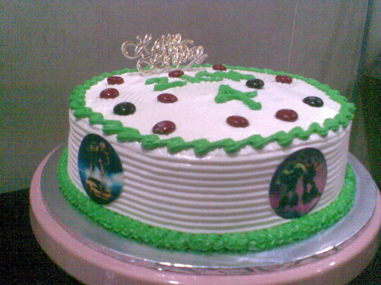 ~Sweet~: Birthday Cake - Royal Icing