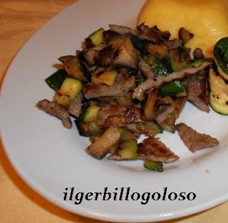 Gerbillo goloso: STRACCETTI DI CAVALLO