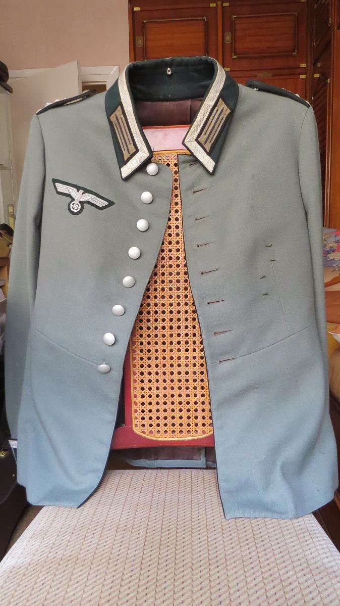 German Uniforms and Insignia 1933-45: Heer Pioneer Waffenrock 001