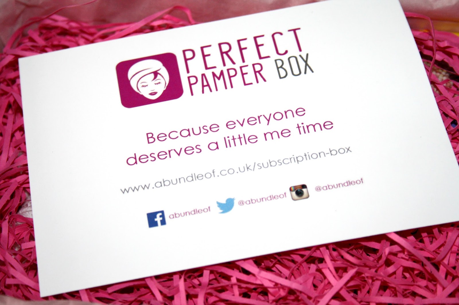 Beautyqueenuk | A UK Beauty and Lifestyle Blog: Perfect Pamper Box