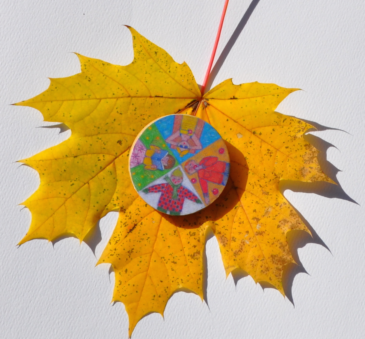 Vicki Smith Art: Make your own Art Pins