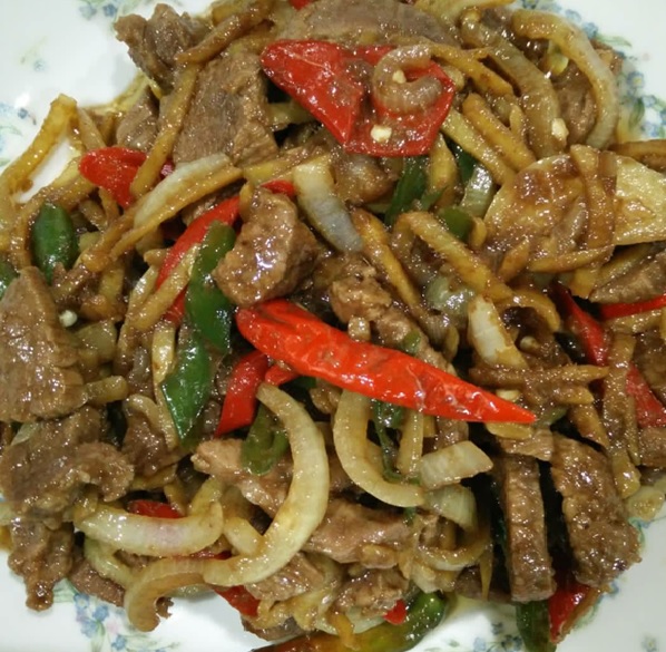 HIDUP BERDIKARI: RESEPI DAGING MASAK HALIA