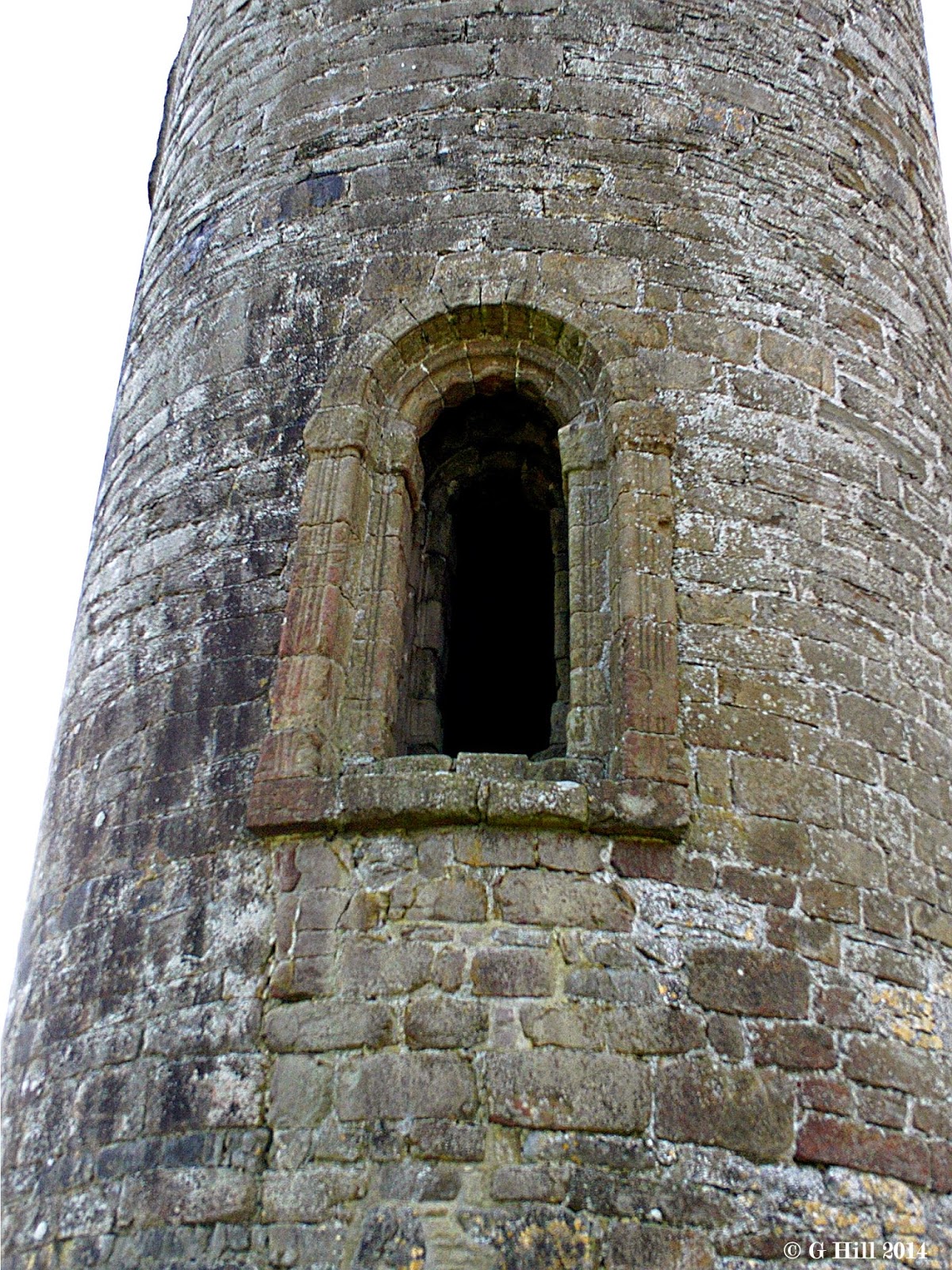 Ireland In Ruins: Timahoe Round Tower & Castle Co Laois