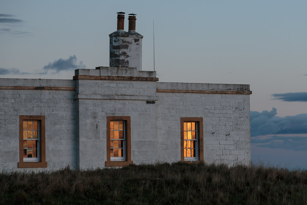 Sea kayaking with seakayakphoto.com: No ghosts on Little Ross Island ...