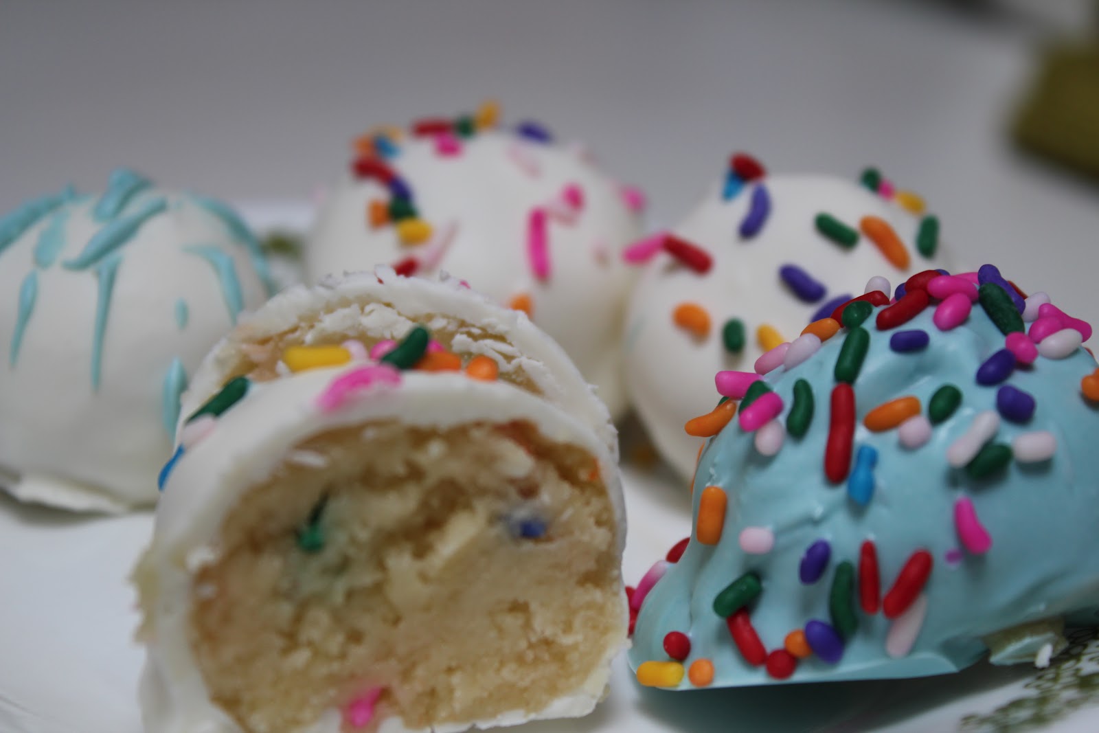 RECIPE- Cake Batter Truffles | Livin' the Mommy Life