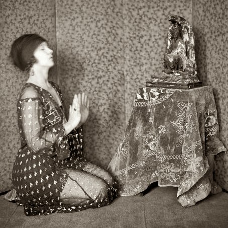 Vermont Dead Line: Gypsy Superstitions and Folklore