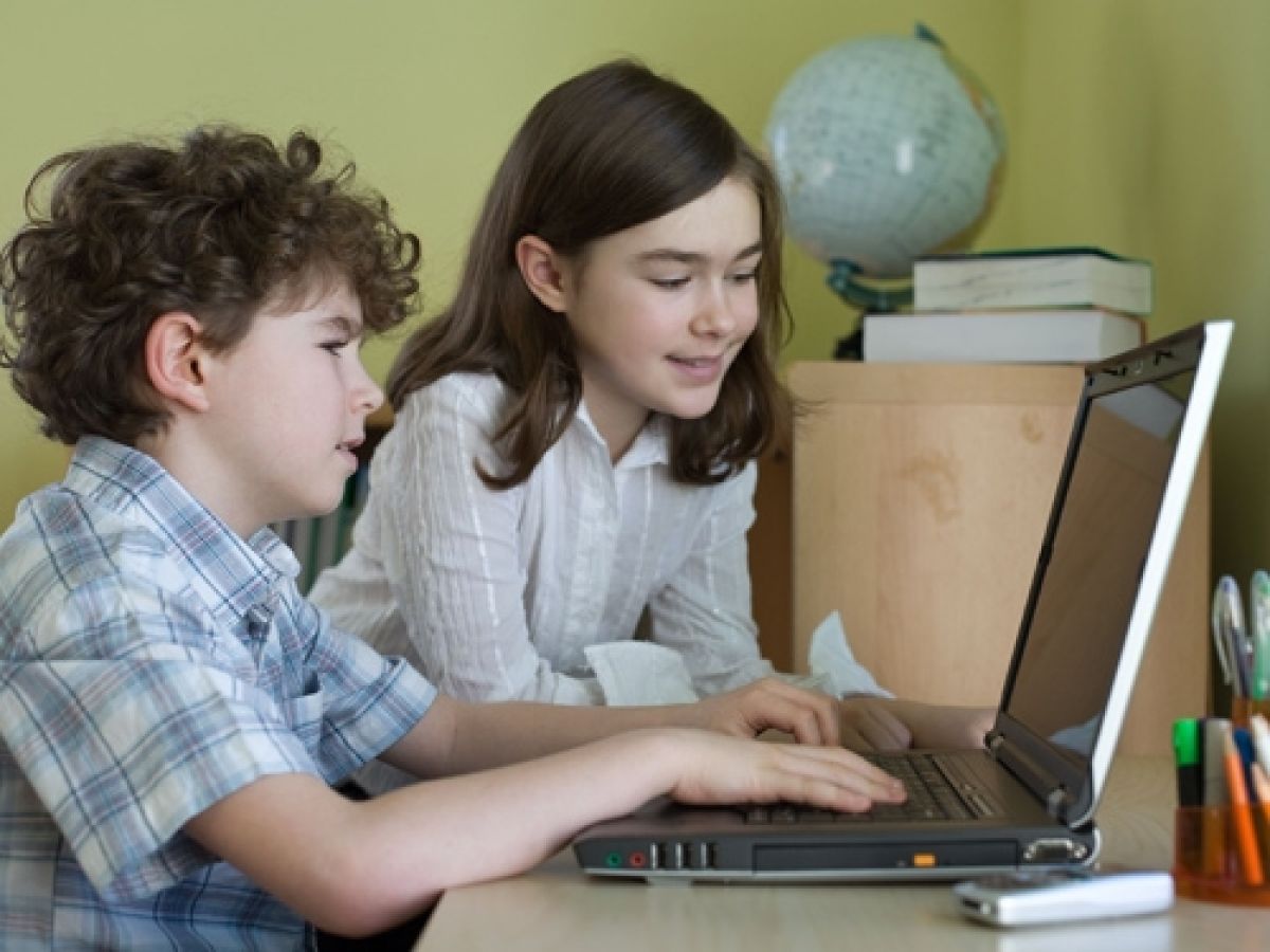 TIC în educație: Calculatorul și elevii