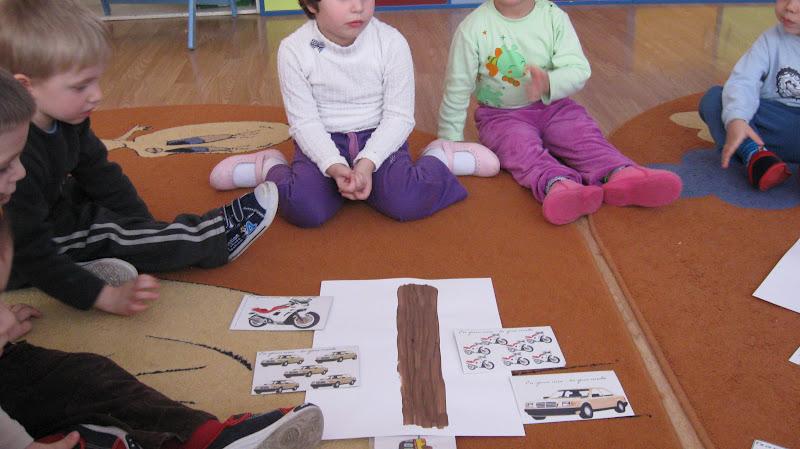 Grupa boboceilor: JOC DIDACTIC "PE UNDE CIRCULĂ?