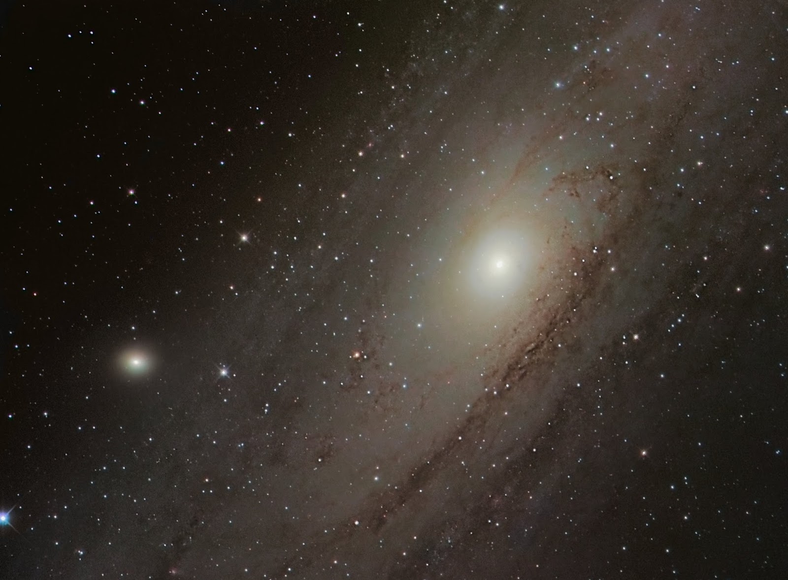 Nick Hart's Astronomical Images from a light-polluted site: NGC1514 ...