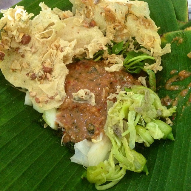 Kecombrang & Kembang Turi (Super Food of Indonesia part II) ~ Lentera Muda