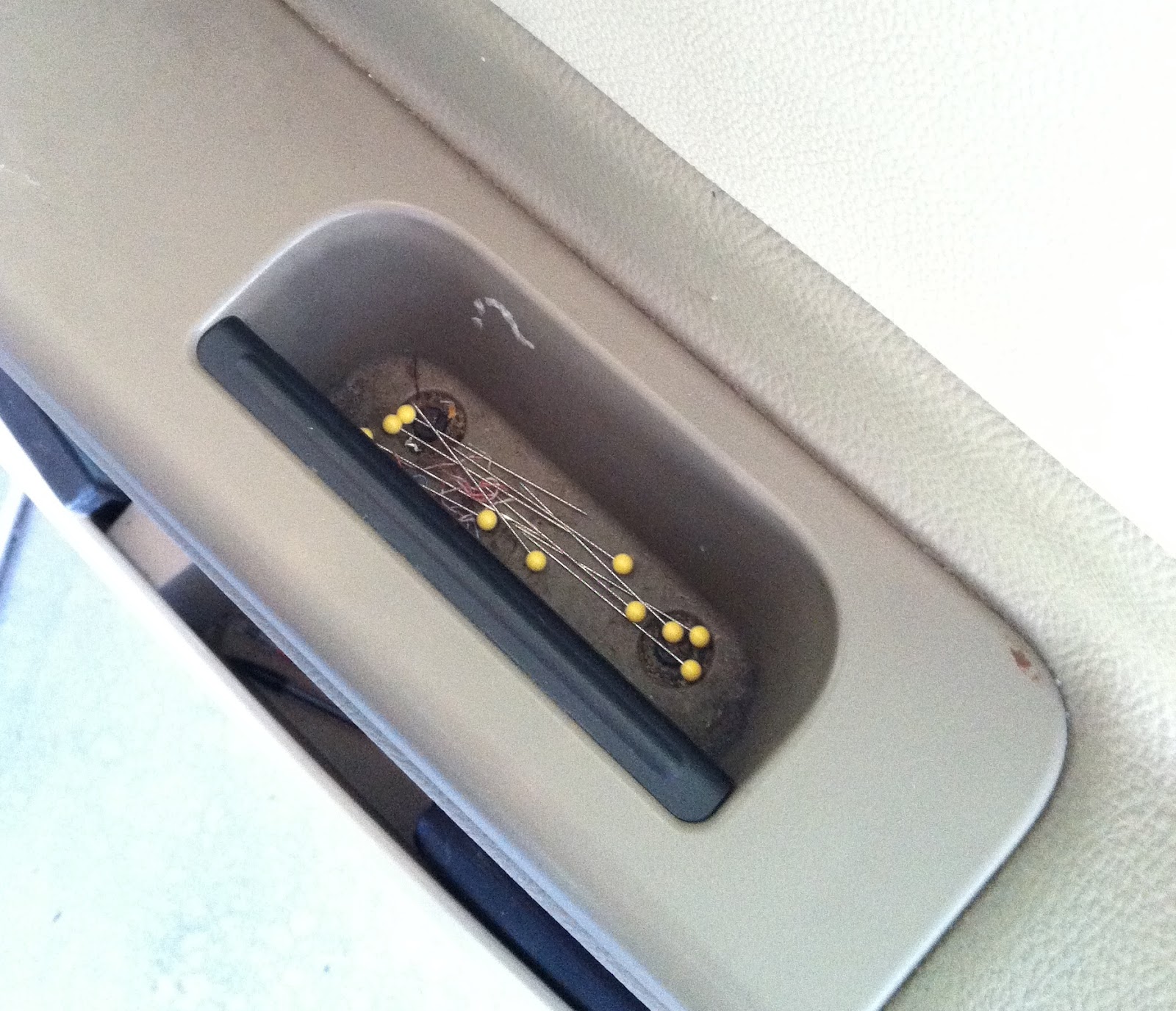 Magnetic Travel Pin Case tutorial - Diary of a Quilter - a quilt blog