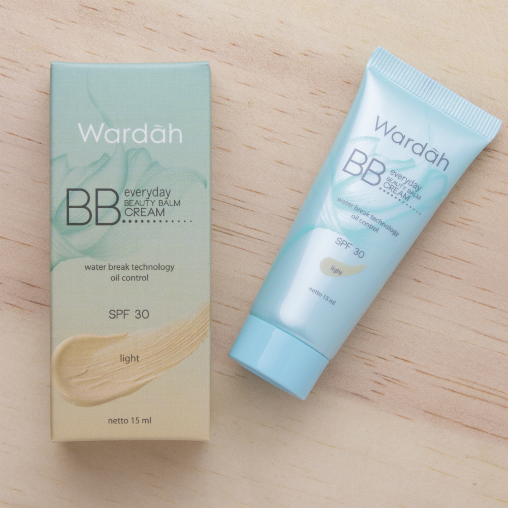 10 Merk Terbaik BB Cream untuk Kulit Wajah Berminyak | CLEAN JERAWAT
