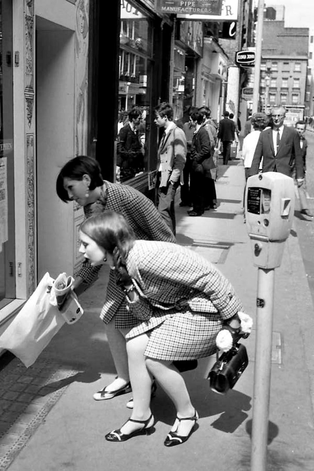 Street Scenes of London in 1963 ~ Vintage Everyday