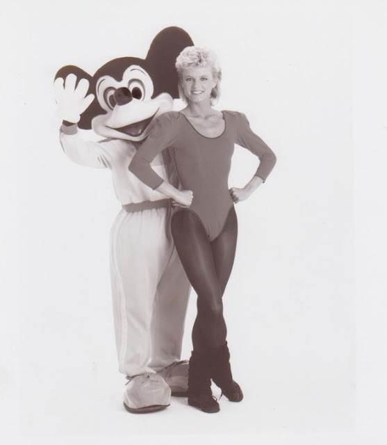 Disney Avenue: Come On Everybody and Mousercise!