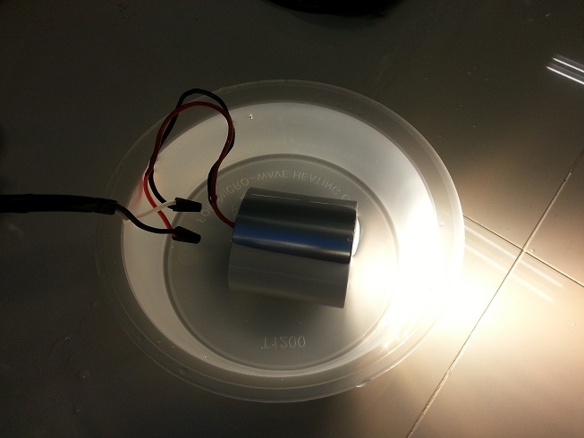 gpLiCHT: UNDERWATER LED LAMP