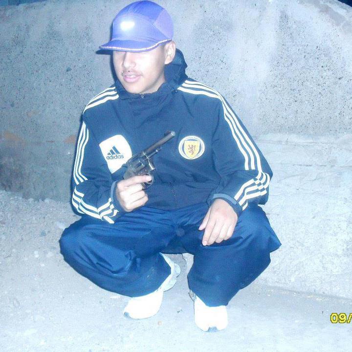 Duncan MaCleod Informa: NENOTES ARMADOS 03 - 14 FOTOS