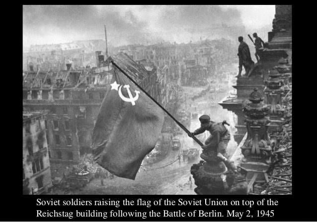 Economia e Capitalismo: World War II: The Fall of Nazi Germany May 2, 1945.