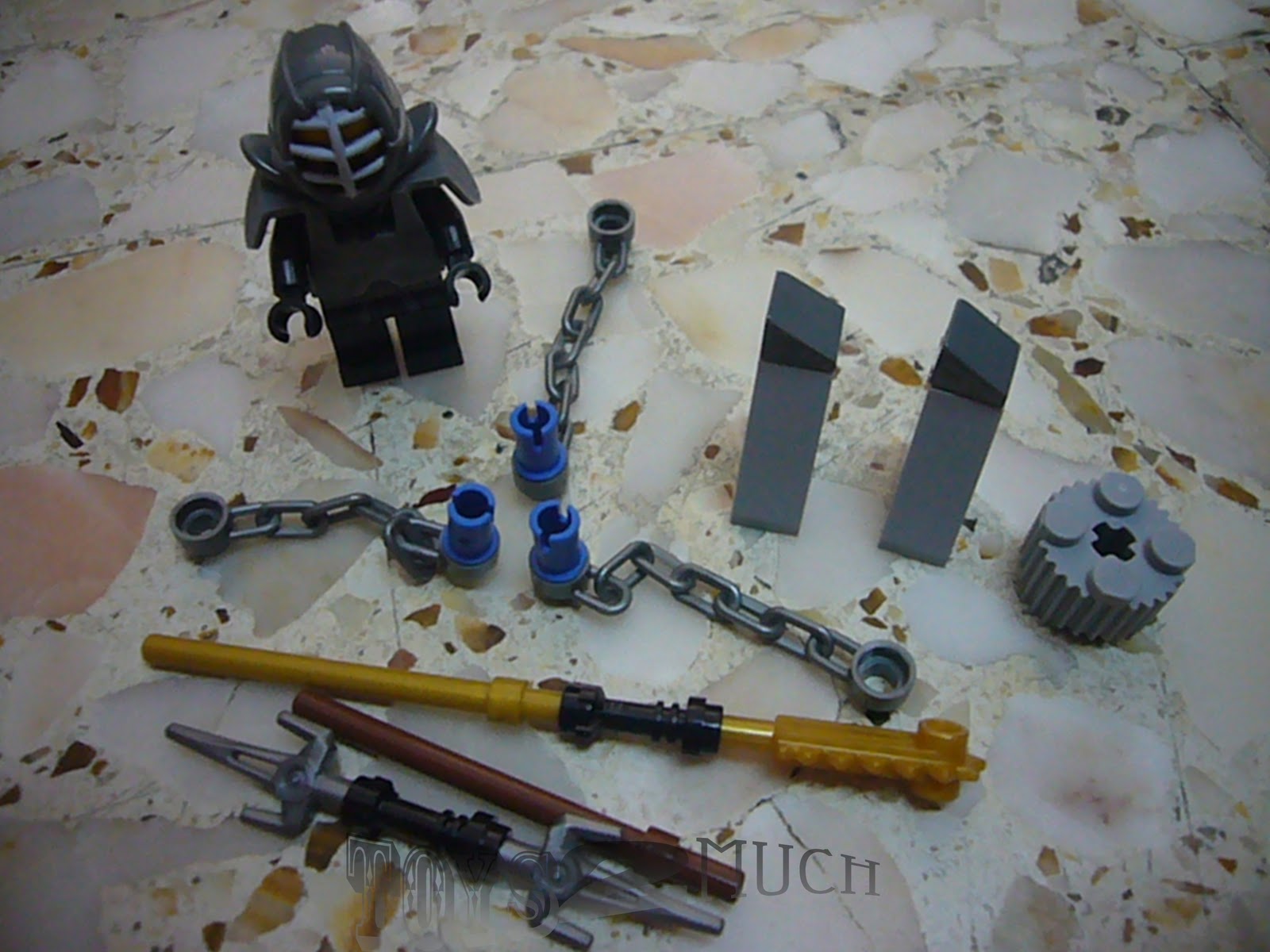 TOYS2MUCH: LEGO Ninjago Kendo Cole 9551