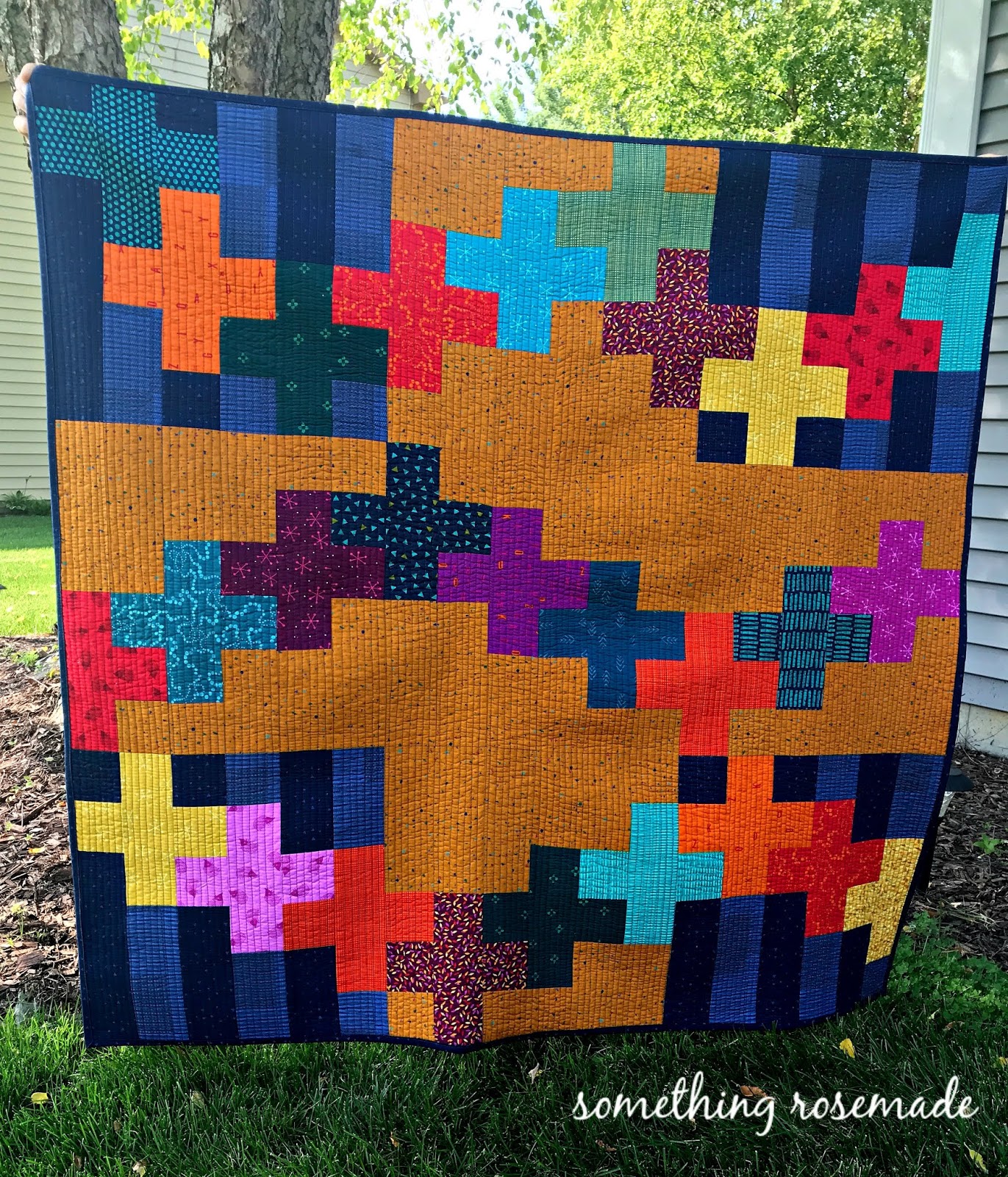 something rosemade: Plus Playtime Quilt-A Finally Finished and A Parade