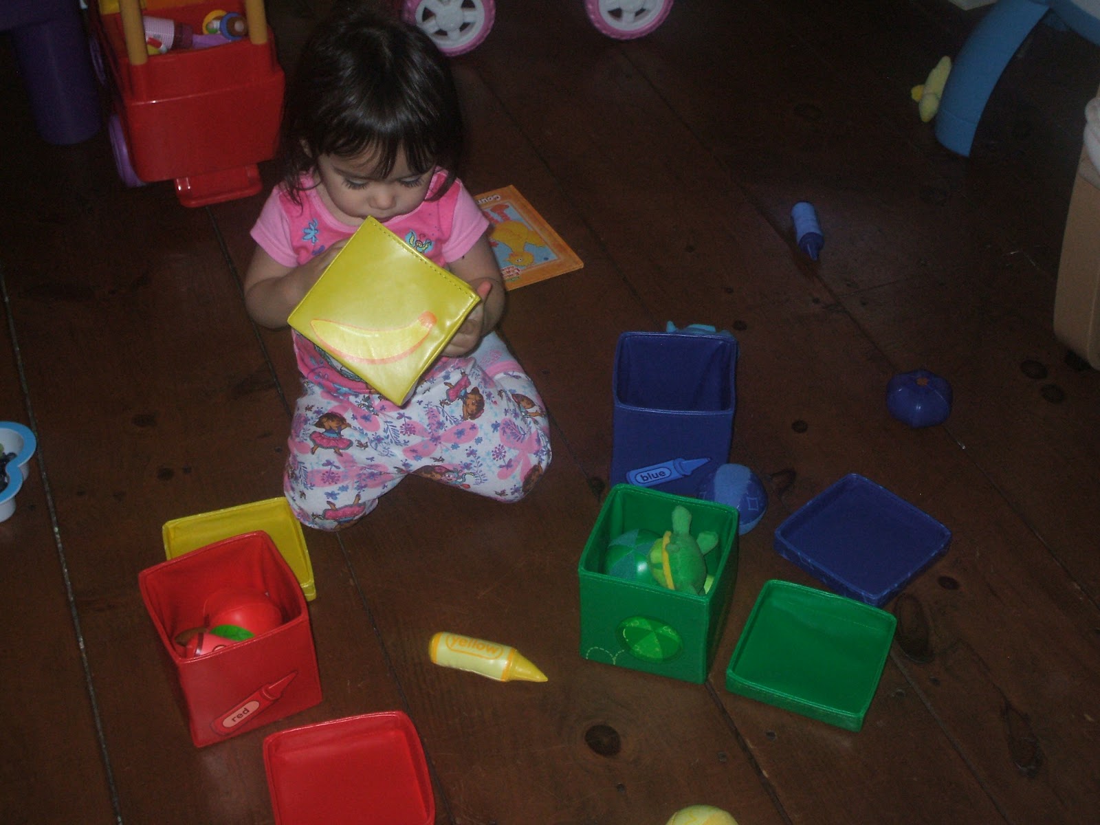 Inspired by Savannah: Savannah is Loving Her Color Discovery Boxes From ...