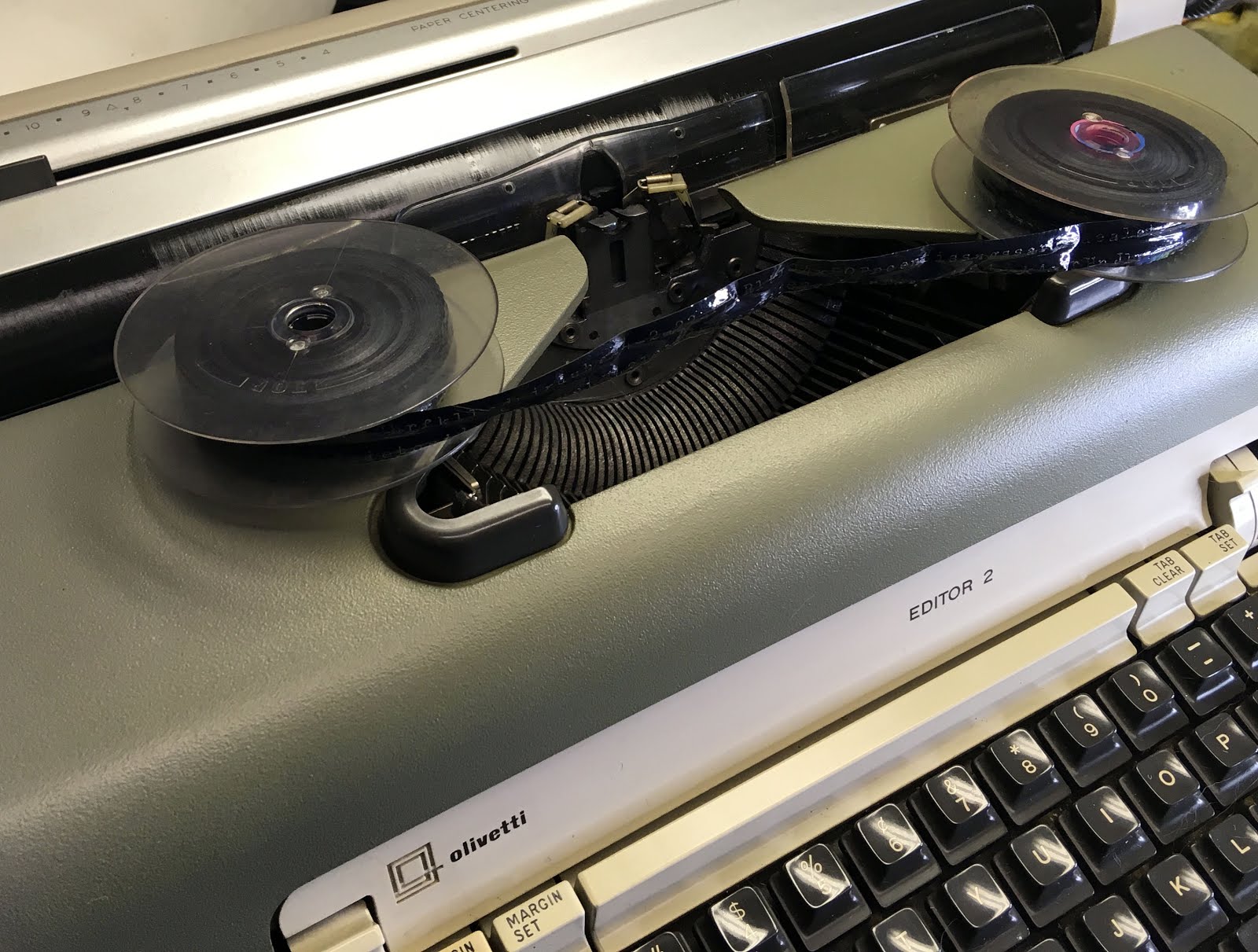 The Typewriter Revolution blog: Secrets of a carbon ribbon