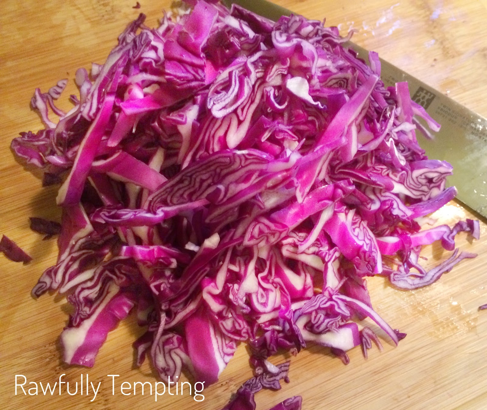 1/2 head red cabbage, shredded